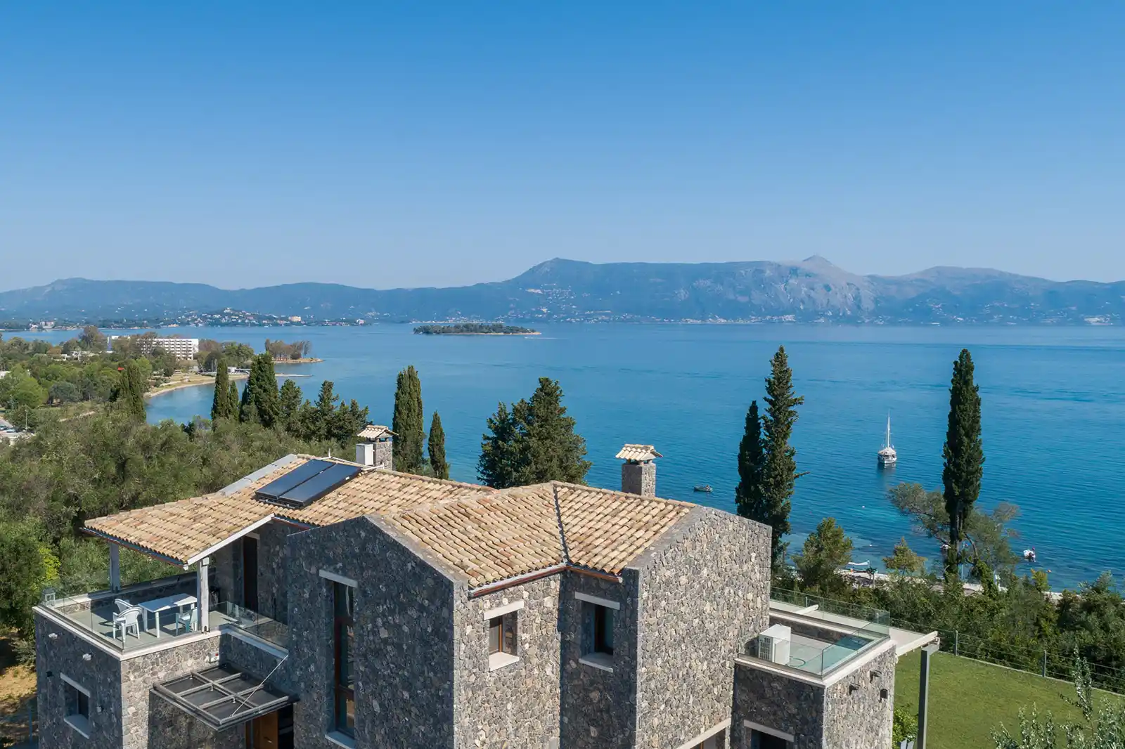 Kefalomandouko Region - Corfu Villa Nera - Luxury Villa in Corfu